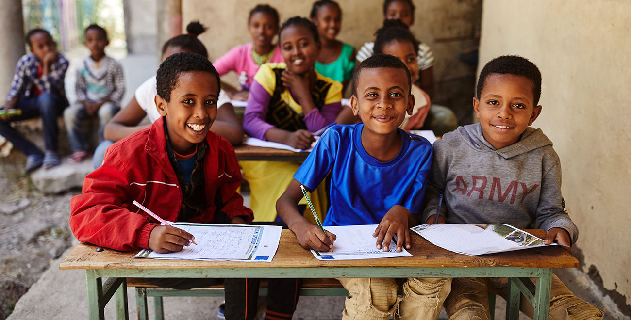 21 Encouraging Photos of Classrooms Around the World | Compassion UK