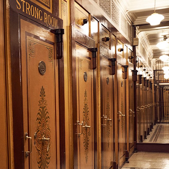 Harrods Safe Deposit | Safety Deposit Box London | Harrods DE