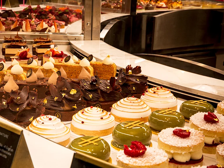 The Harrods Food Halls | Harrods UK