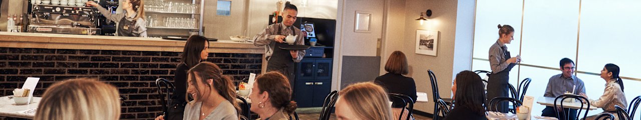 Harrods Café | Brunch in London | Harrods DE