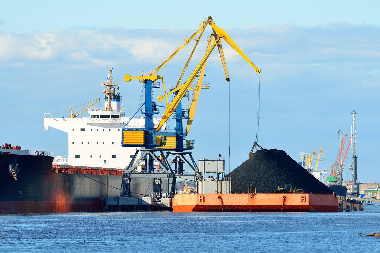 Coal cargoes: Avoiding explosion and self-heating | Gard's Insights