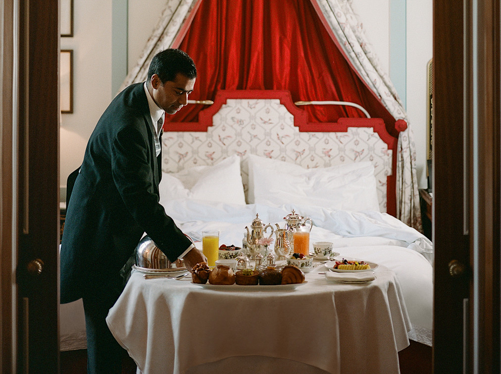 Butler Service | The Lanesborough London Hotel
