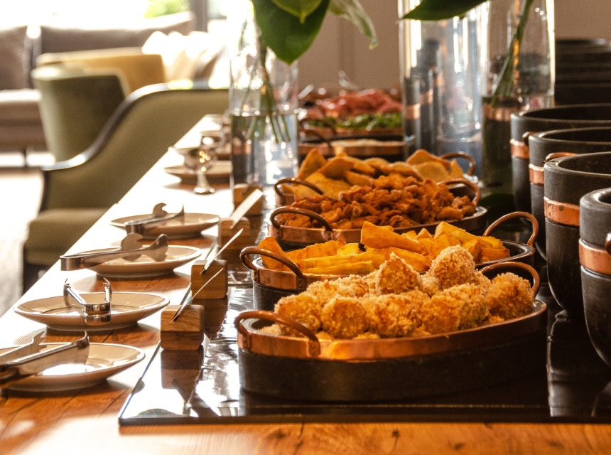 Feijoada on Saturdays | Palácio Tangará São Paulo
