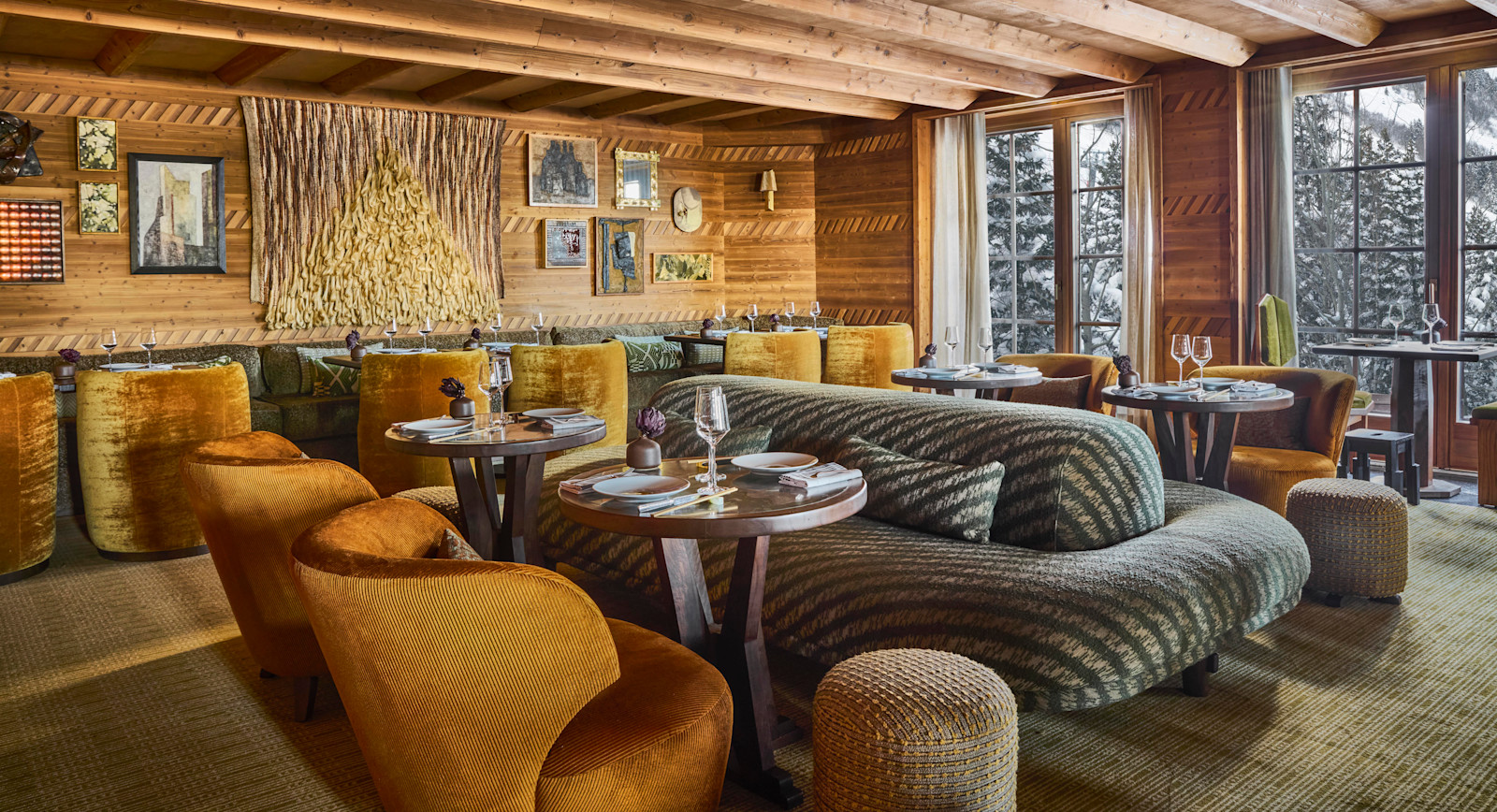 L'Apogée Club | Restaurant & Bar in Courchevel | L’Apogée Courchevel