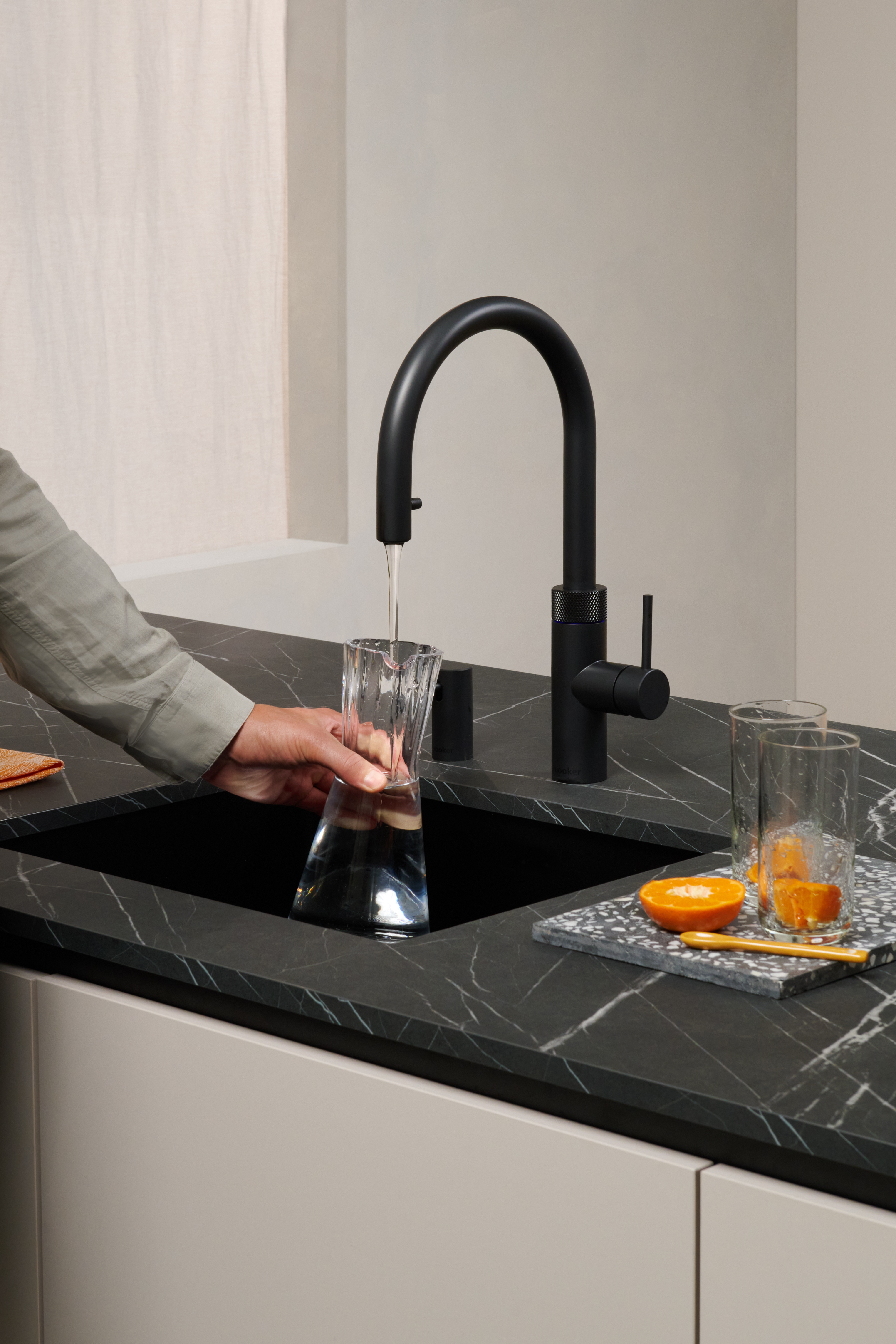 Quooker Flex | Boiling, Hot & Cold Water Tap with Flexible Pull-Out Hose