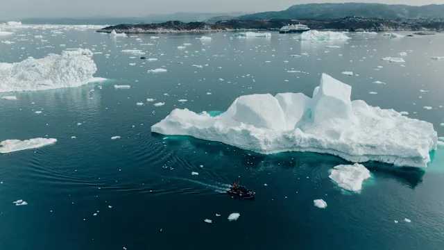 Grand Greenland Cruise: Mythical Lands of the North 2026 | HX ...