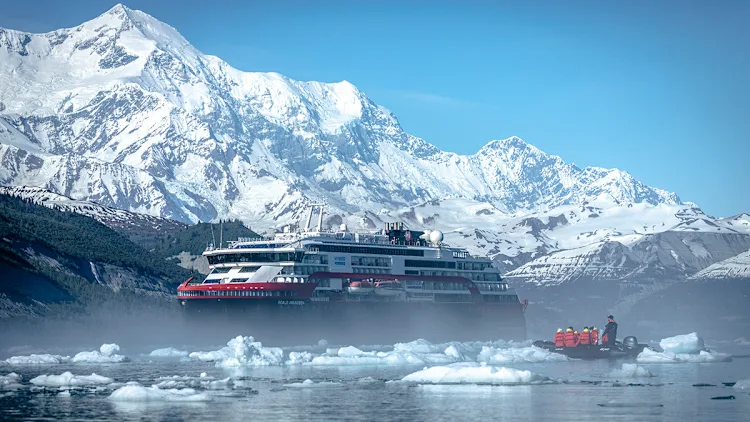 Sitka - Alaska Expedition Vessel Adventure & Fin Island Lodge | HX ...