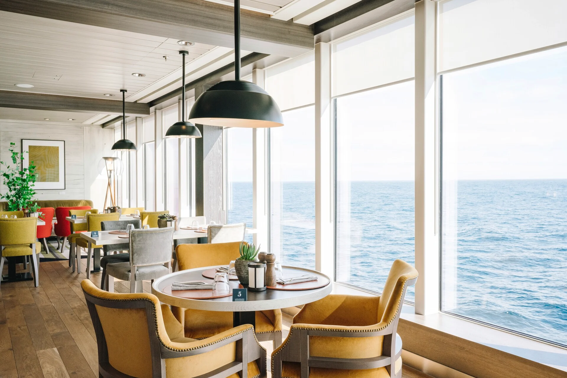 MS Fridtjof Nansen | HX Expeditions
