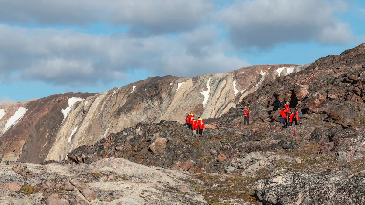 Solar Eclipse Expedition 2026 – Greenland, Iceland and Svalbard | HX ...