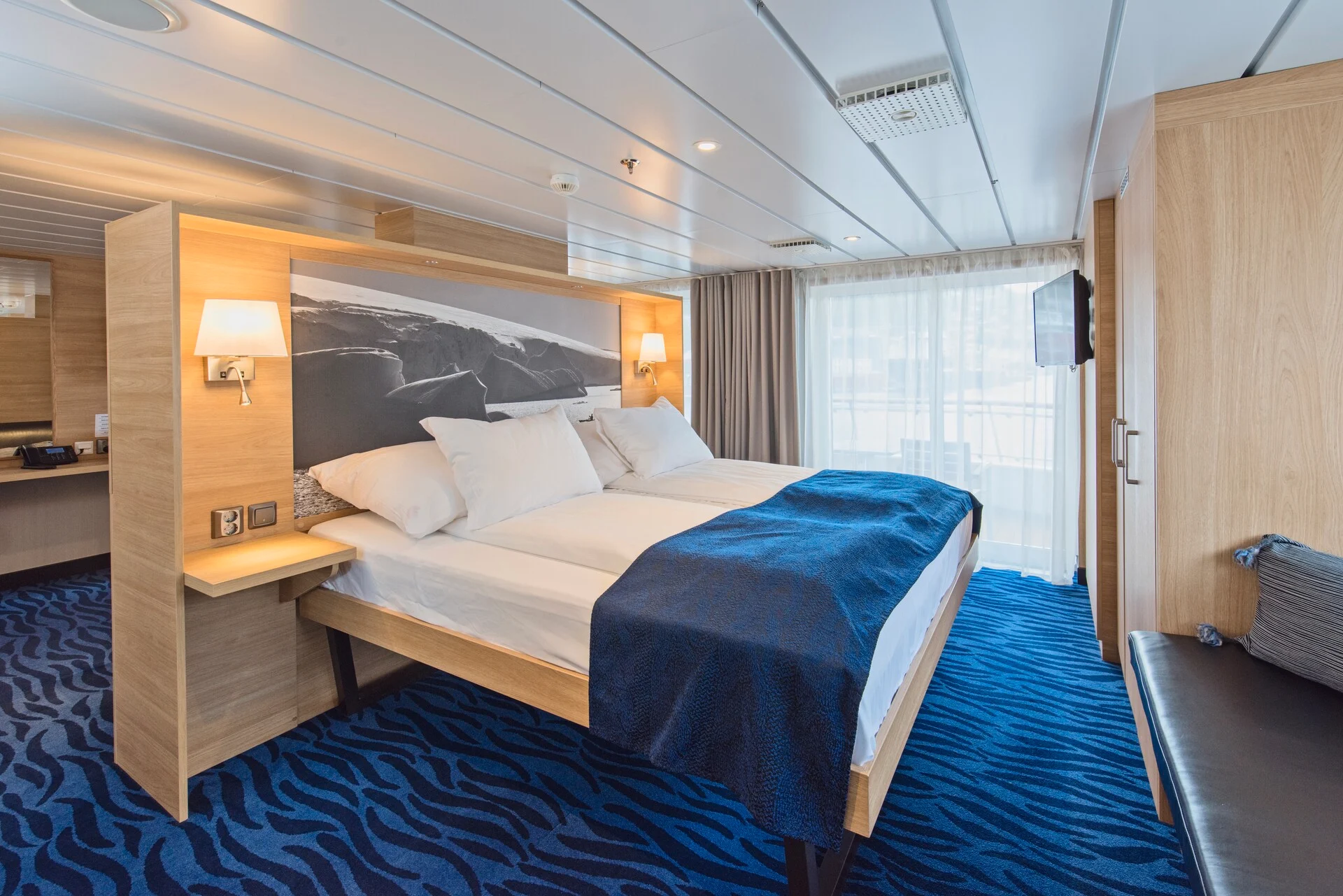 Expedition & Cruise Suites | HX Hurtigruten Expeditions US