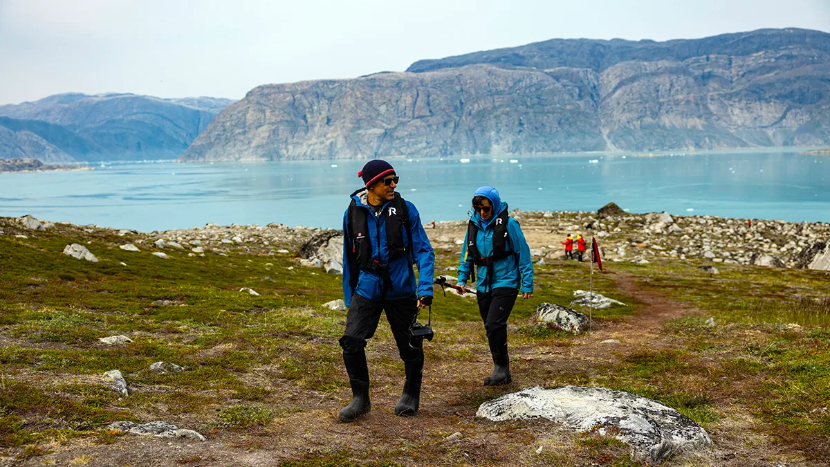 Kvanefjord / Nigerlikasik - Utforsking av Kvanefjord | HX Hurtigruten ...