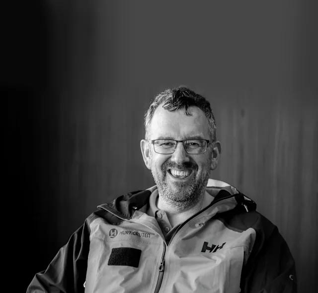 Science & Education Program | HX Hurtigruten Expeditions US