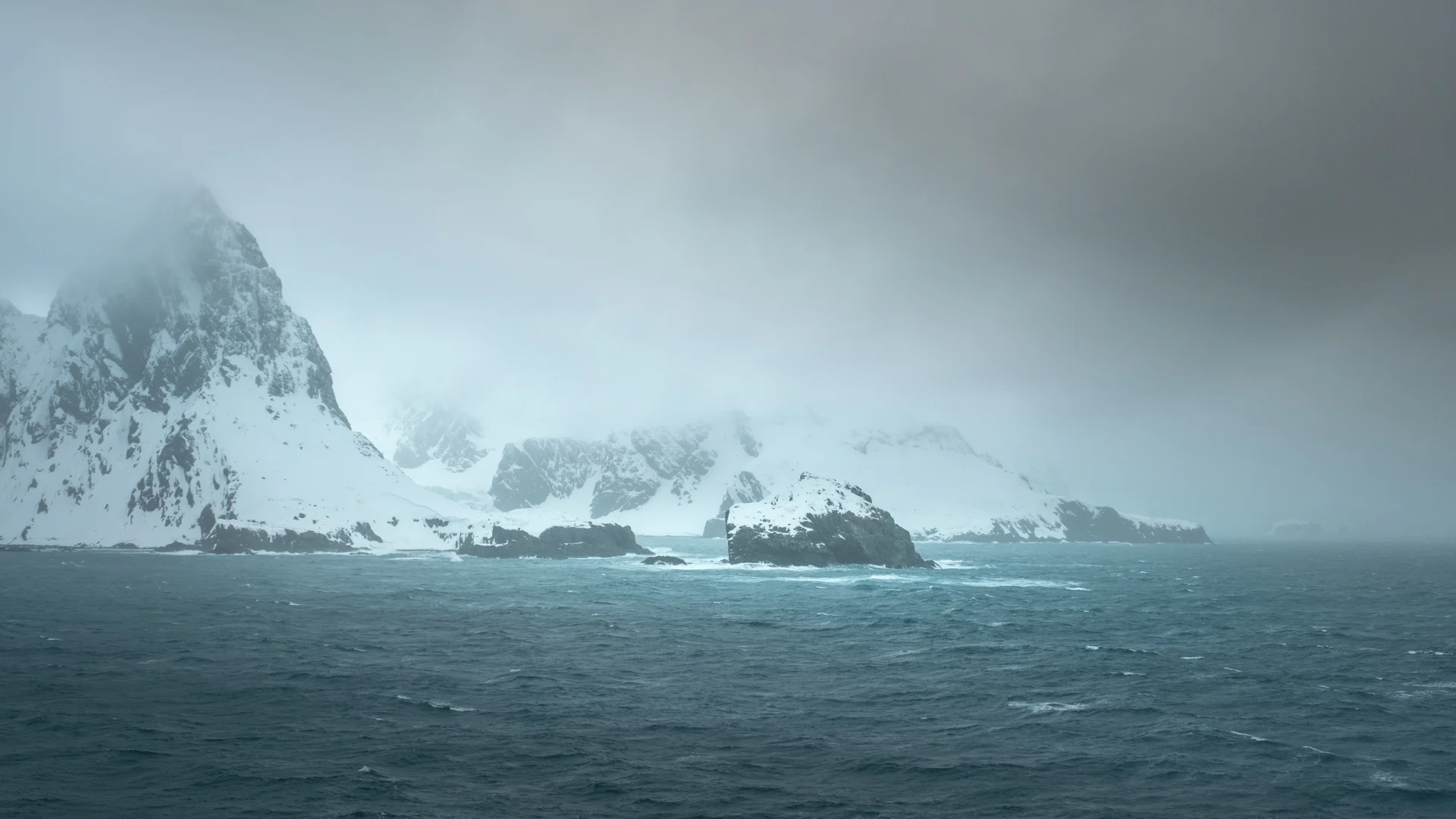 Elephant Island: Five Facts You Need to Know | HX Hurtigruten Expeditions