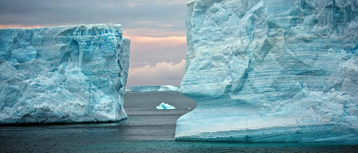 Incredible Facts about the Drake Passage | HX Hurtigruten Expeditions US