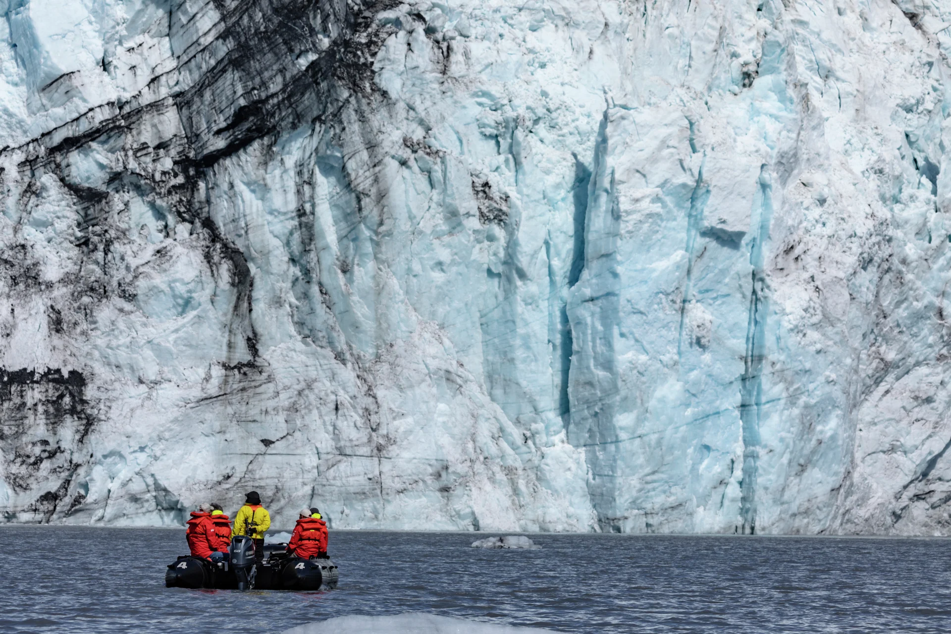 Alaska’s Inside Passage: Where the Mountains Meet the Sea | HX ...