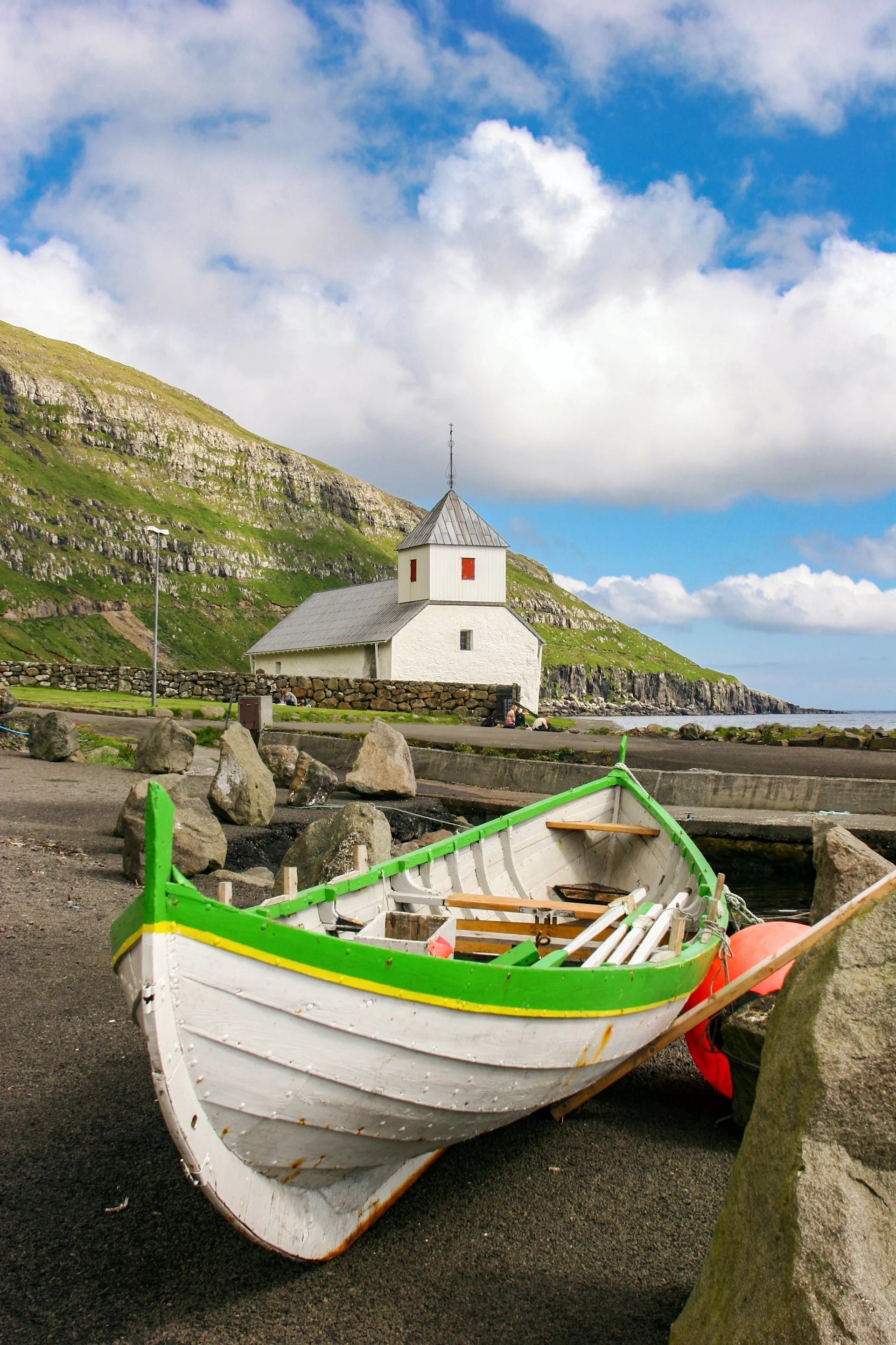 Find your excursions | HX Hurtigruten Expeditions