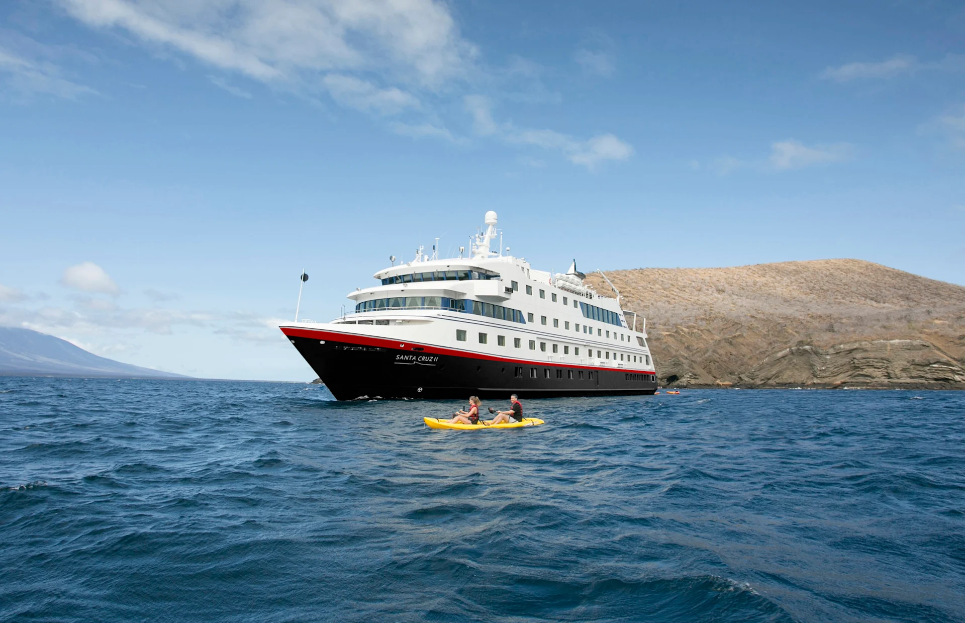 MS Santa Cruz II | HX Hurtigruten Expeditions US