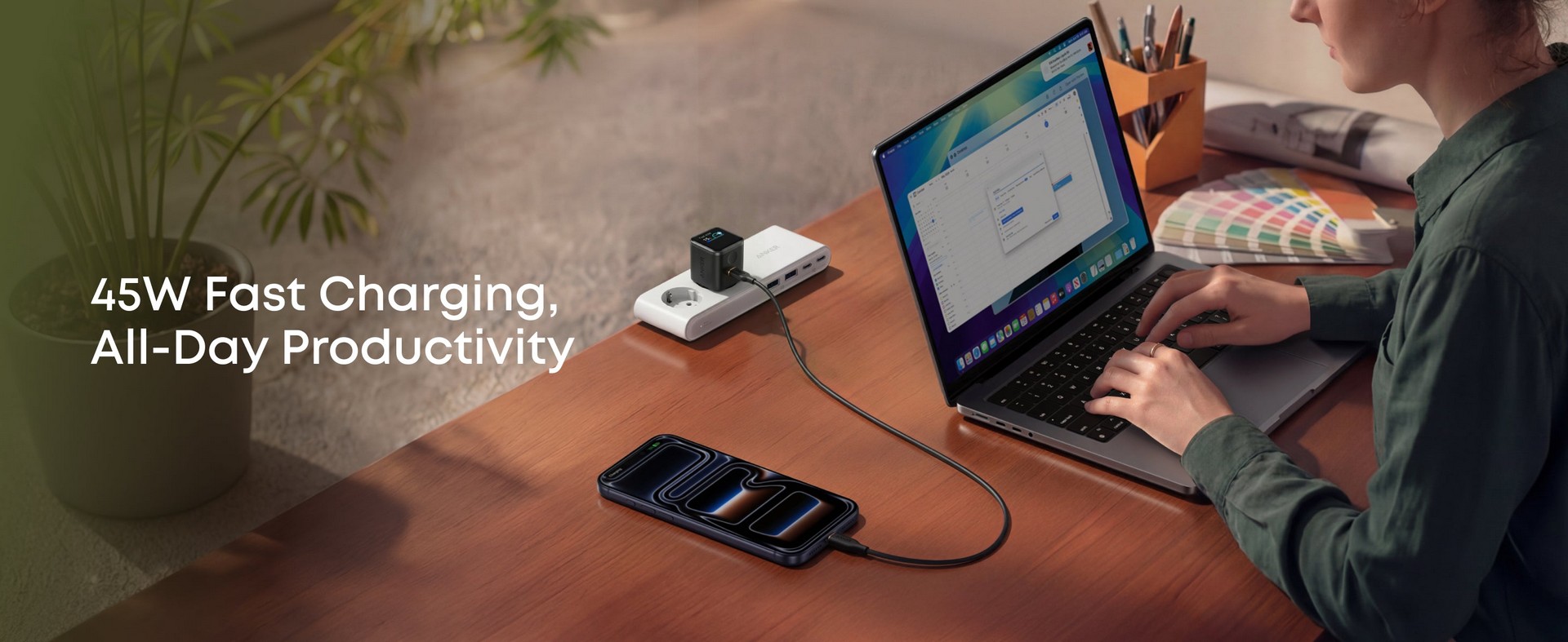 Anker Nano 45W Smart Display Lader (sort) - Mobilladere | Komplett.no